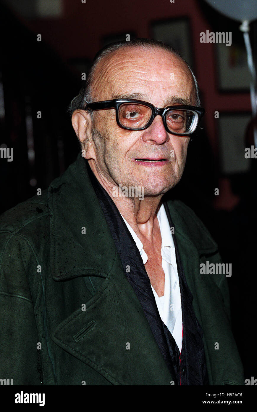 Larry adler hi-res stock photography and images - Alamy