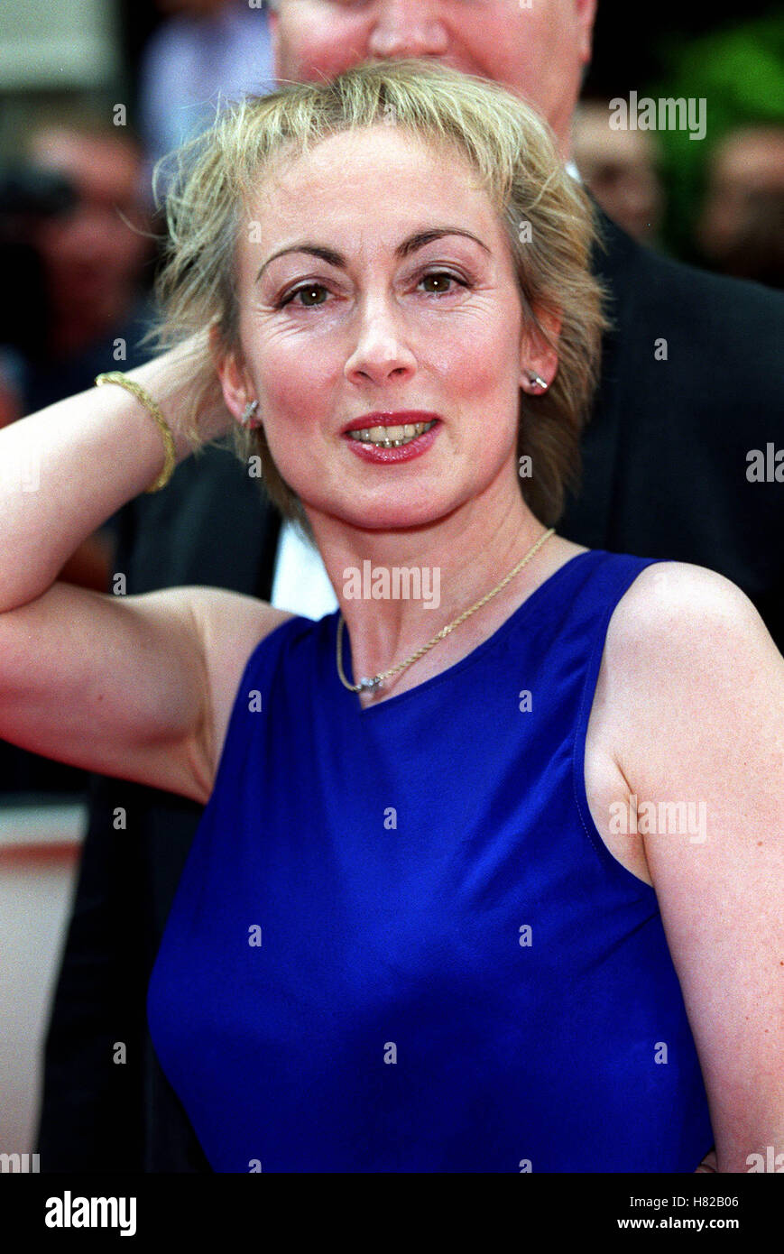 Paula wilcox hi-res stock photography and images - Alamy
