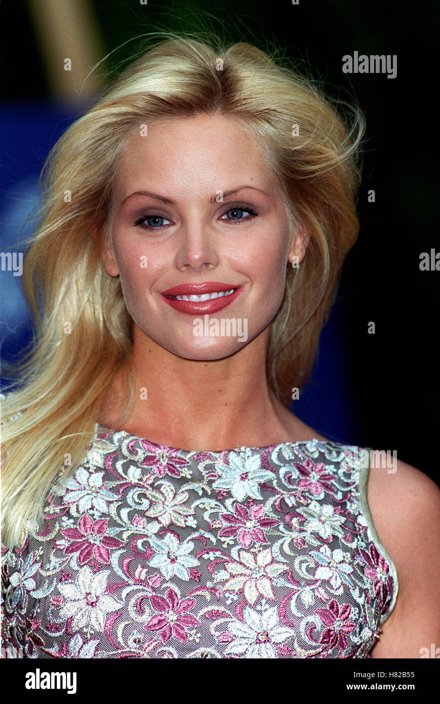 Gena hi-res stock photography and images - Alamy