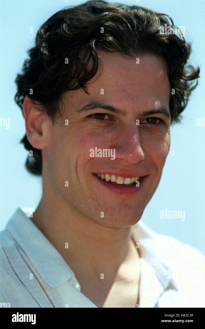 Actor ioan gruffudd hi-res stock photography and images - Alamy