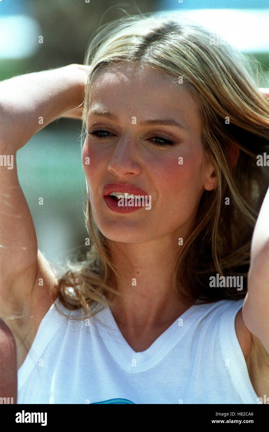 KAREN MULDER CANNES FRANCE 17 May 2000 Stock Photo - Alamy
