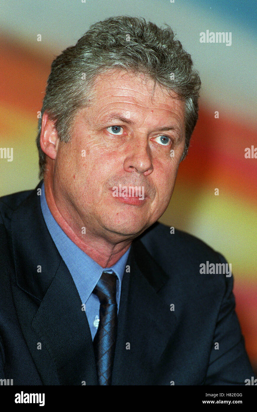 Roger Donaldson Roger Donaldson High Resolution Stock Photography and ...