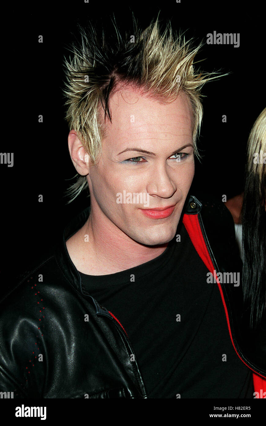 RYAN SCHUCK "VALENTINE" LA PREMIER HOLLYWOOD LA USA 01 February 2001 ...