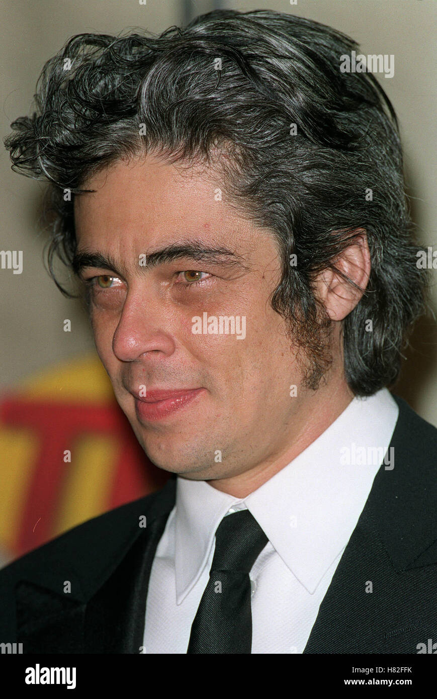 BENICIO DEL TORO SCREEN ACTORS GUILD AWARDS SCREEN ACTORS GUILD AWARDS ...