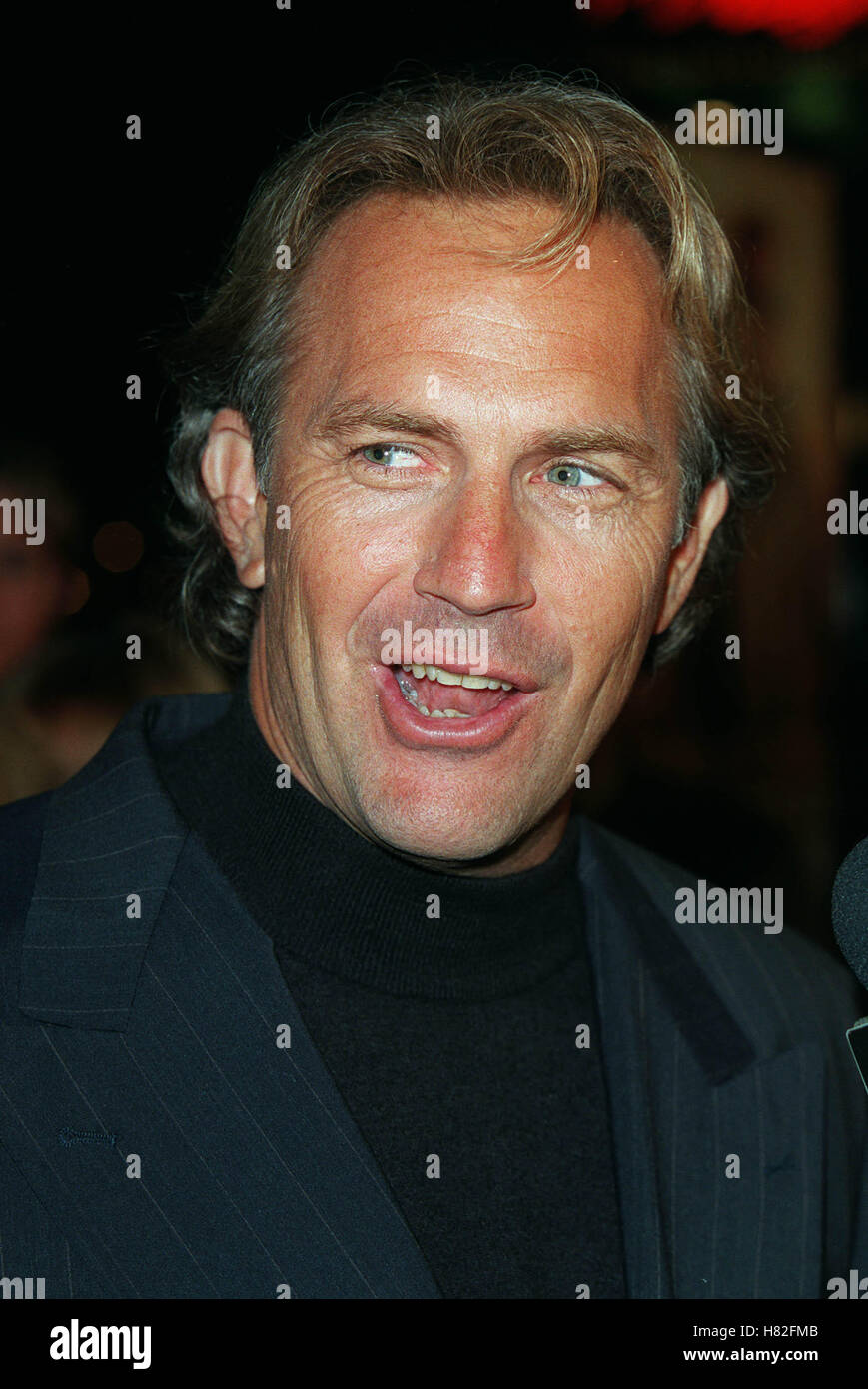 KEVIN COSTNER "3 000 MILES TO GRACELAND" HOLLYWOOD LOS ANGELES USA 20 ...