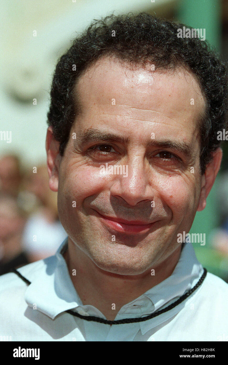 TONY SHALHOUB "SPY KIDS" LOS ANGELES PREMIER DISNEY ADVENTURE LA USA 18 ...