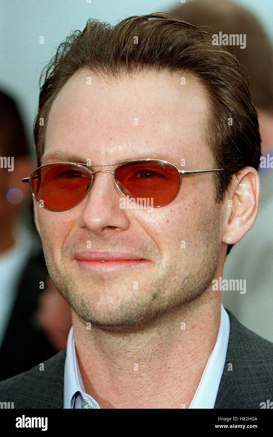 CHRISTIAN SLATER INDEPENDENT SPIRIT AWARDS 2001 SANTA MONICA LA USA 24 ...