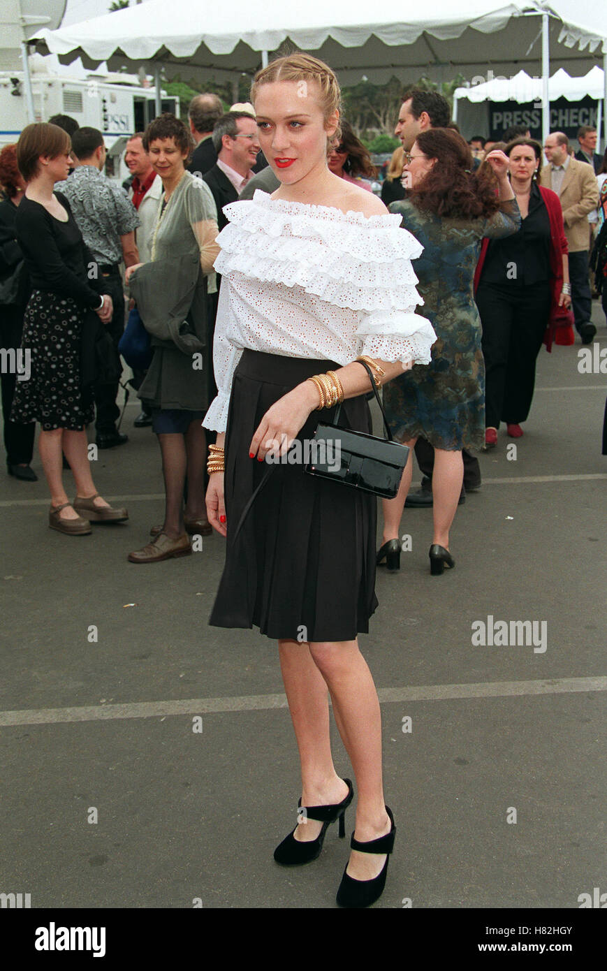 CHLOE SEVIGNY INDEPENDENT SPIRIT AWARDS 2001 SANTA MONICA LA USA 24 ...