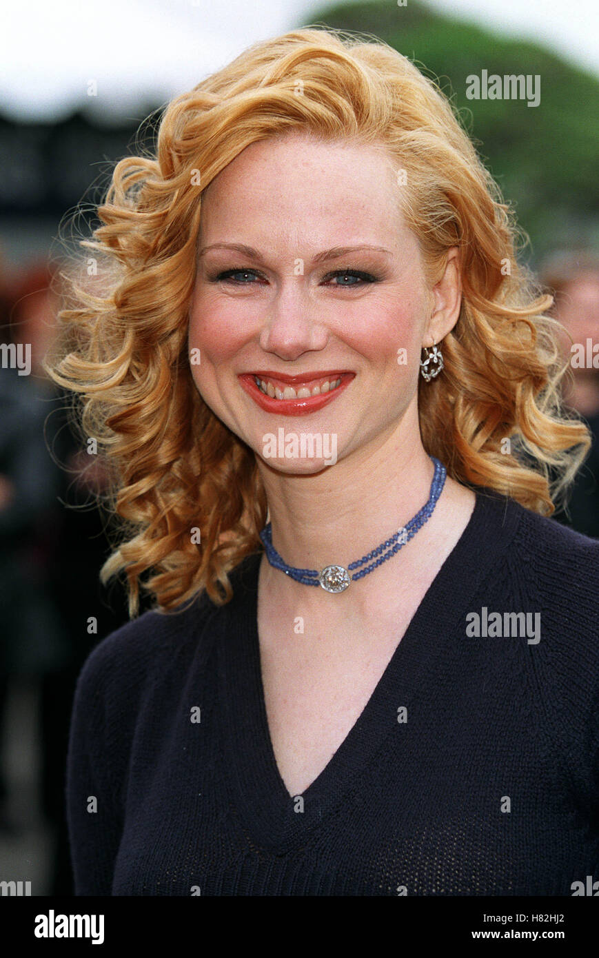 Laura Linney 2001 High Resolution Stock Photography and Images - Alamy