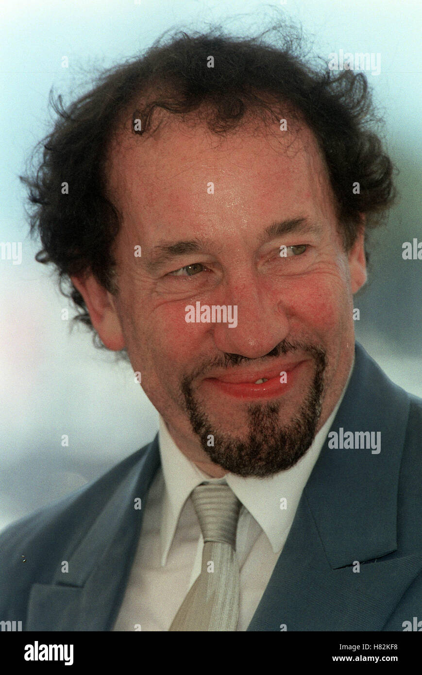 SIMON CALLOW CANNES FILM FESTIVAL CANNES FRANCE EUROPE 12 May 2001 ...