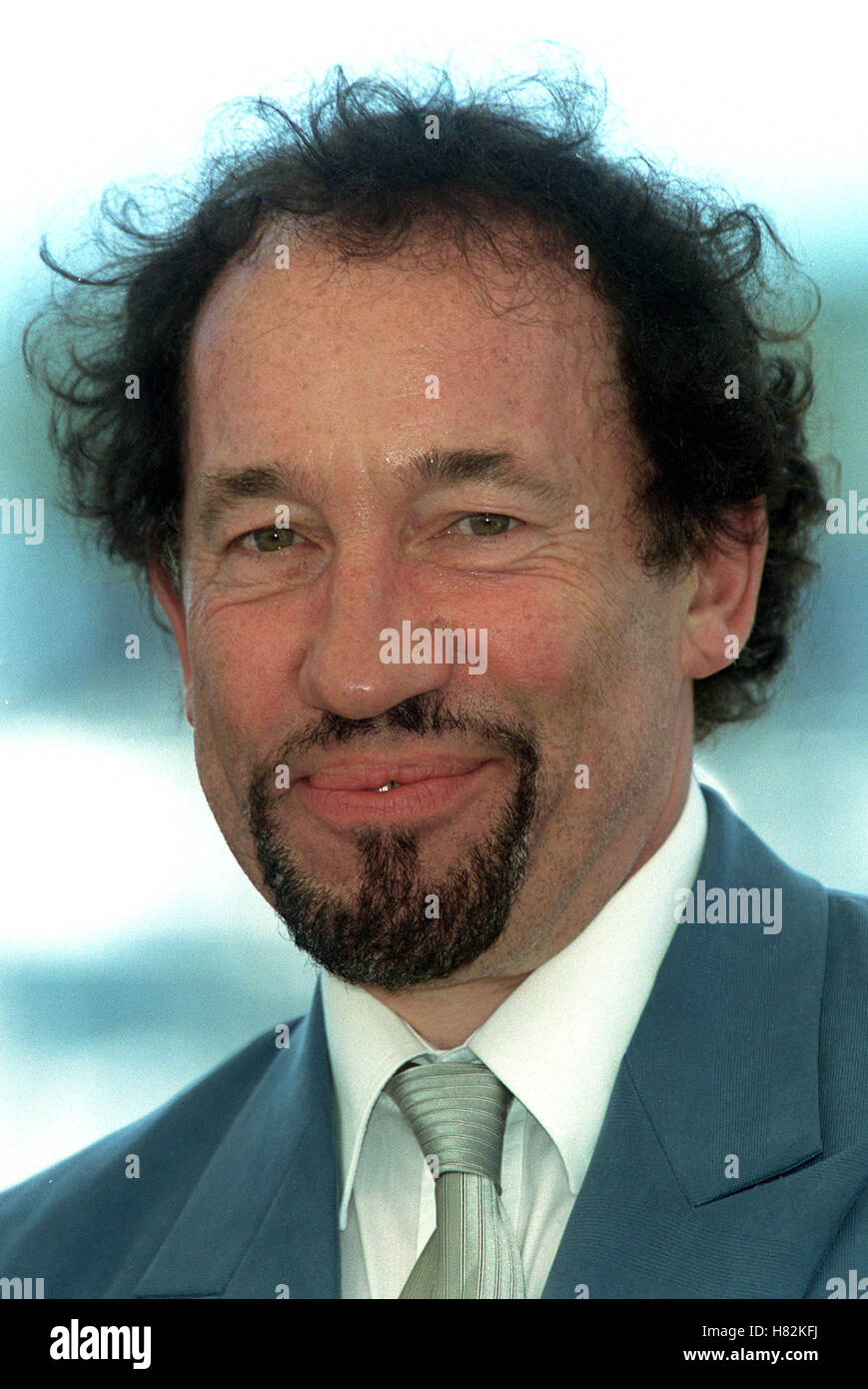 SIMON CALLOW CANNES FILM FESTIVAL CANNES FRANCE EUROPE 12 May 2001 ...