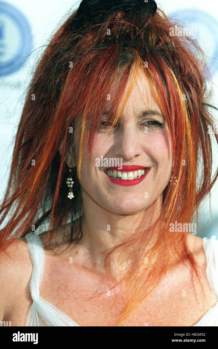 Elizabeth emmanuel hi-res stock photography and images - Alamy