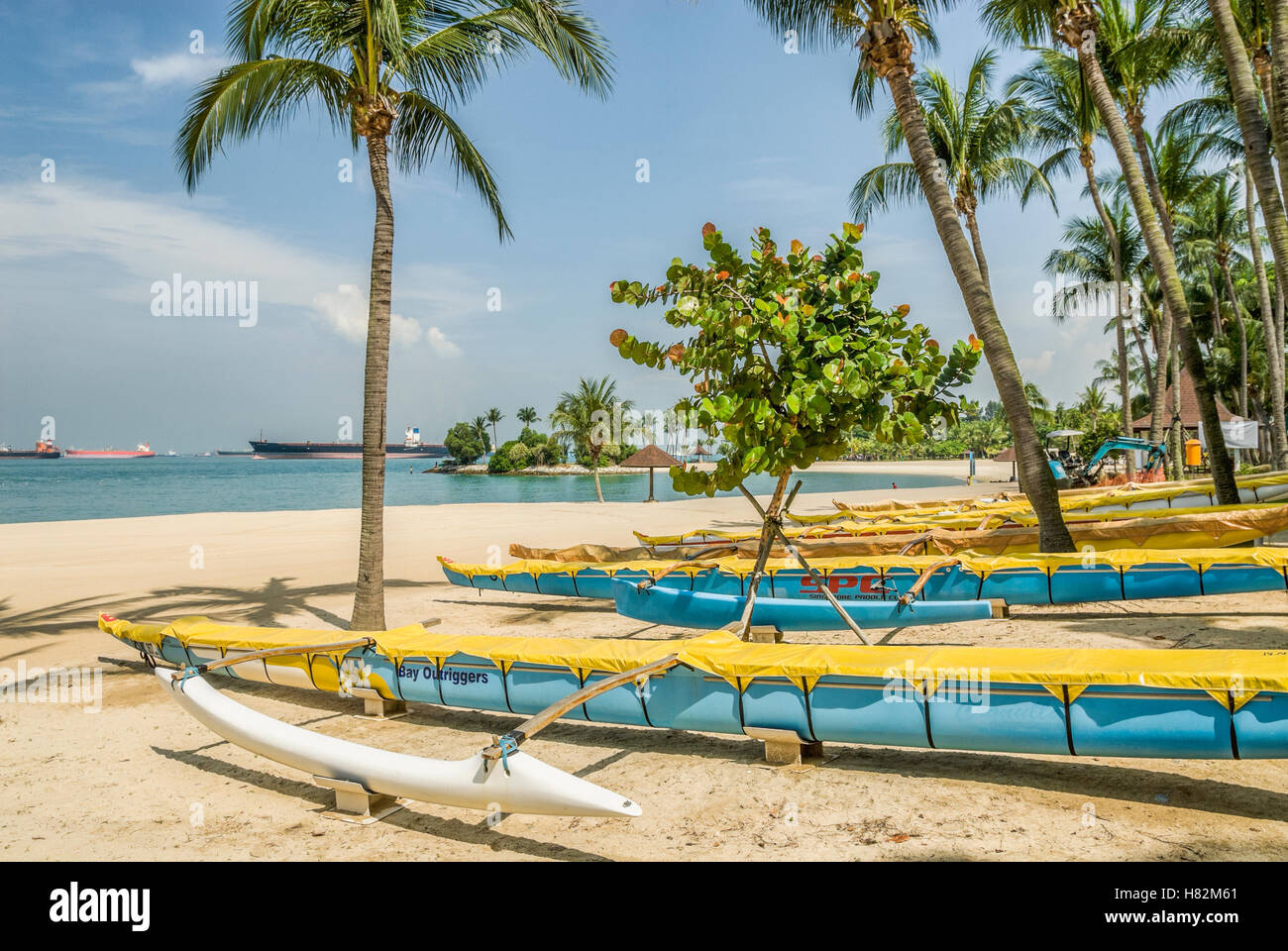 Sentosa island beach hi-res stock photography and images - Alamy