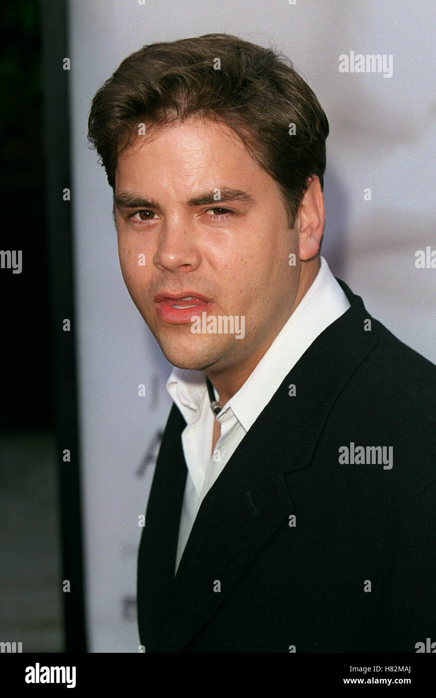 STEVE HOLY "ANGEL EYES" LA FILM PREMIER HOLLYWOOD LA USA 15 May 2001 ...