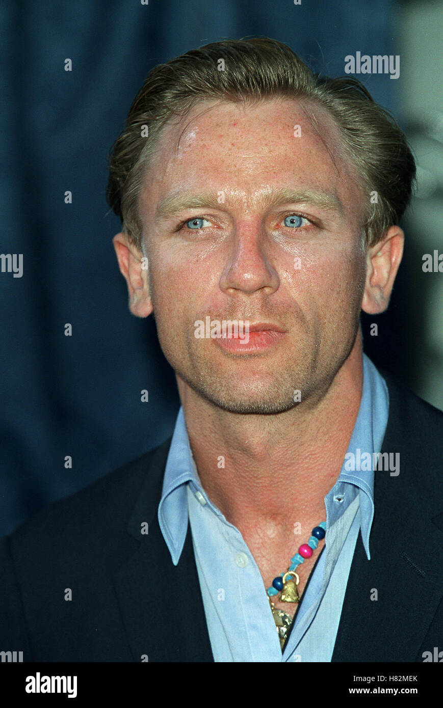 DANIEL CRAIG TOMB RAIDER FILM PREMIER TOMB RAIDER FILM PREMIER WESTWOOD ...