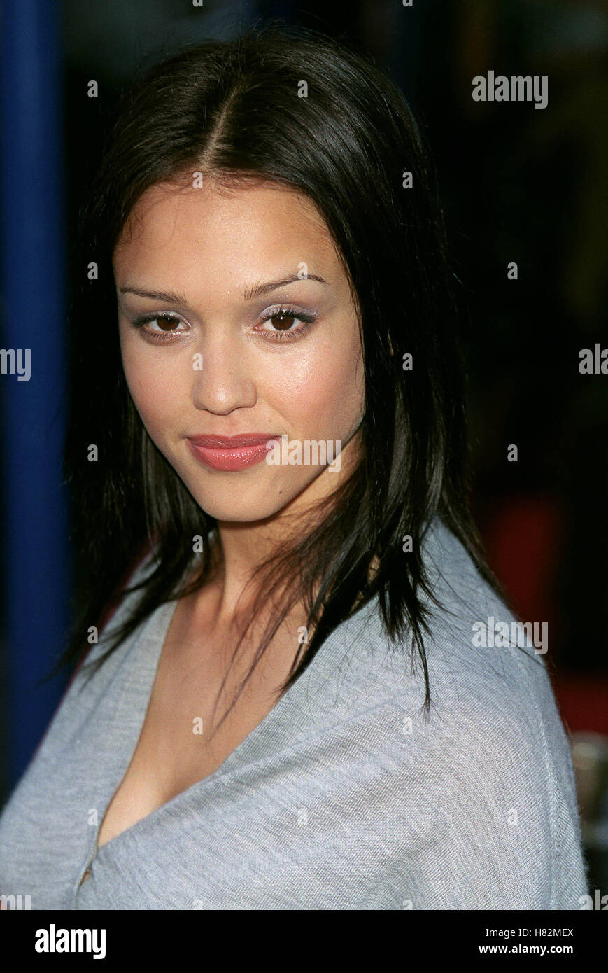 Jessica alba tomb raider film hi-res stock photography and images - Alamy