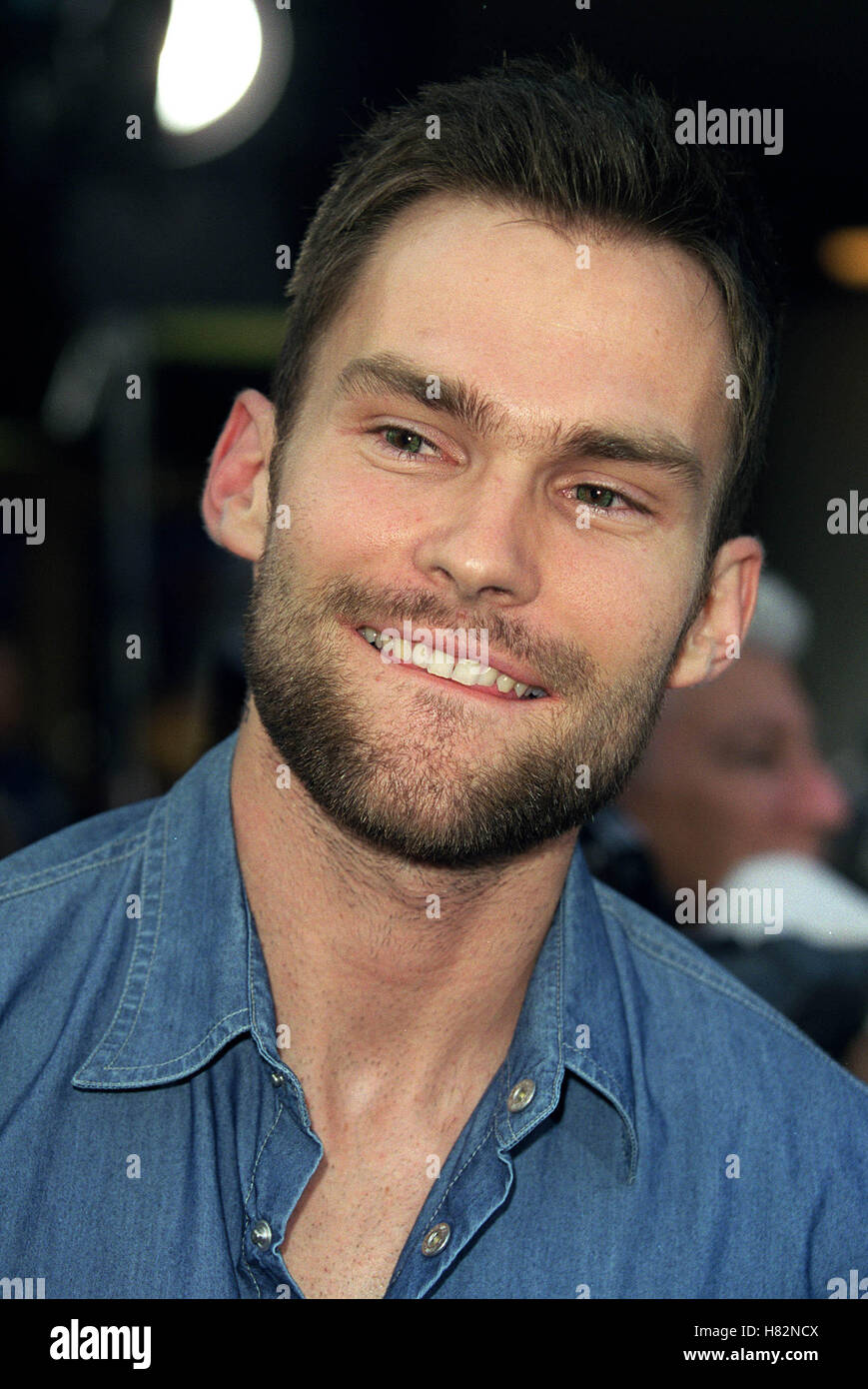 SEANN WILLIAM SCOTT "EVOLUTION" LA PREMIER WESTWOOD LA USA 01 June 2001 ...