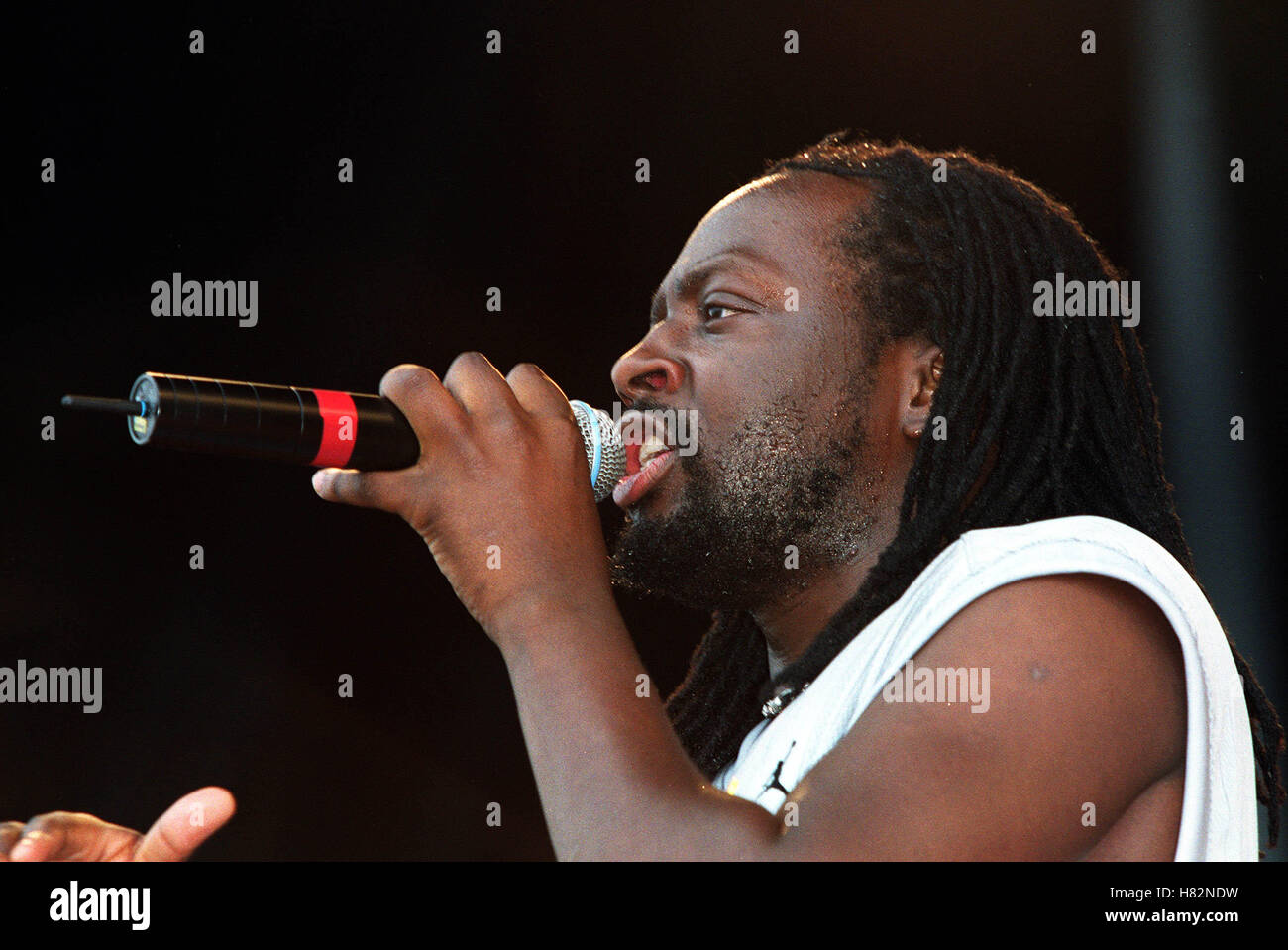 WYCLEF JEAN RADIO 1 ONE BIG SUNDAY MANCHESTER HEATON PARK MANCHESTER 24 ...