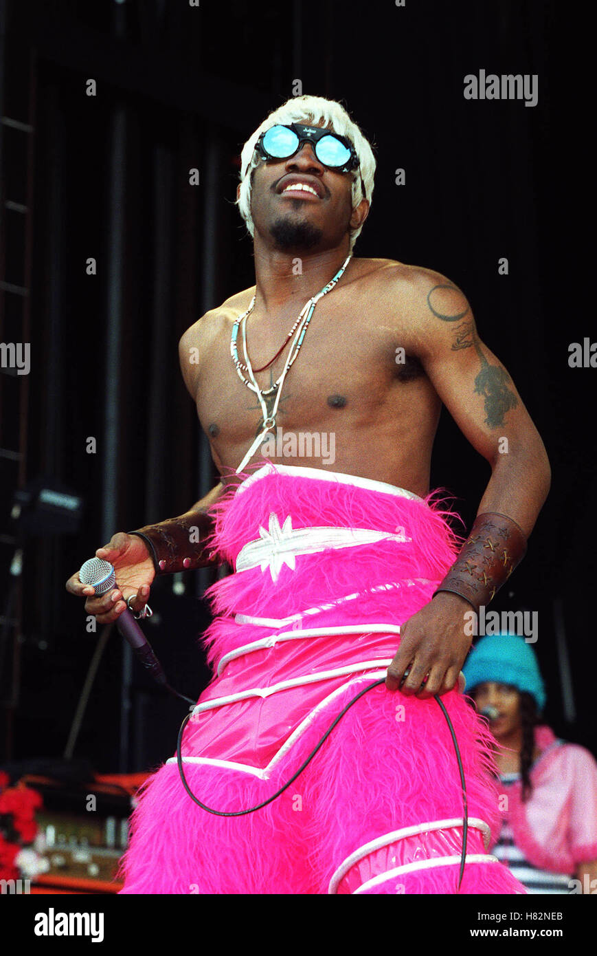 DRE AKA ANDRE BENJAMIN RADIO 1 ONE BIG SUNDAY MANCHESTER HEATON PARK ...