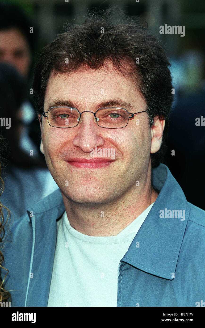 LAWRENCE GUTERMAN 'CATS & DOGS' FILM PREMIERE HOLLYWOOD LOS ANGELES USA ...