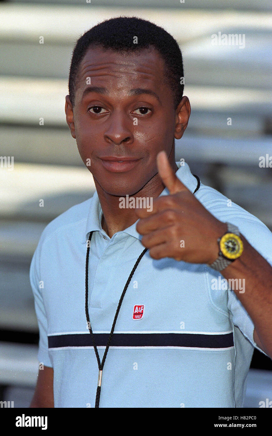 ANDI PETERS TEEN CHOICE AWARDS HOLLYWOOD LOS ANGELES USA 12 August 2001 ...