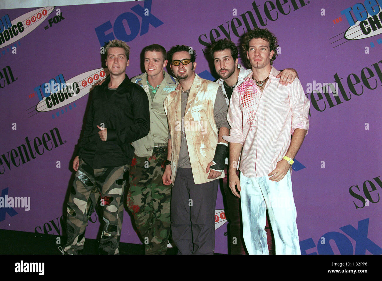 'N SYNC TEEN CHOICE AWARDS HOLLYWOOD LOS ANGELES USA 12 August 2001 ...