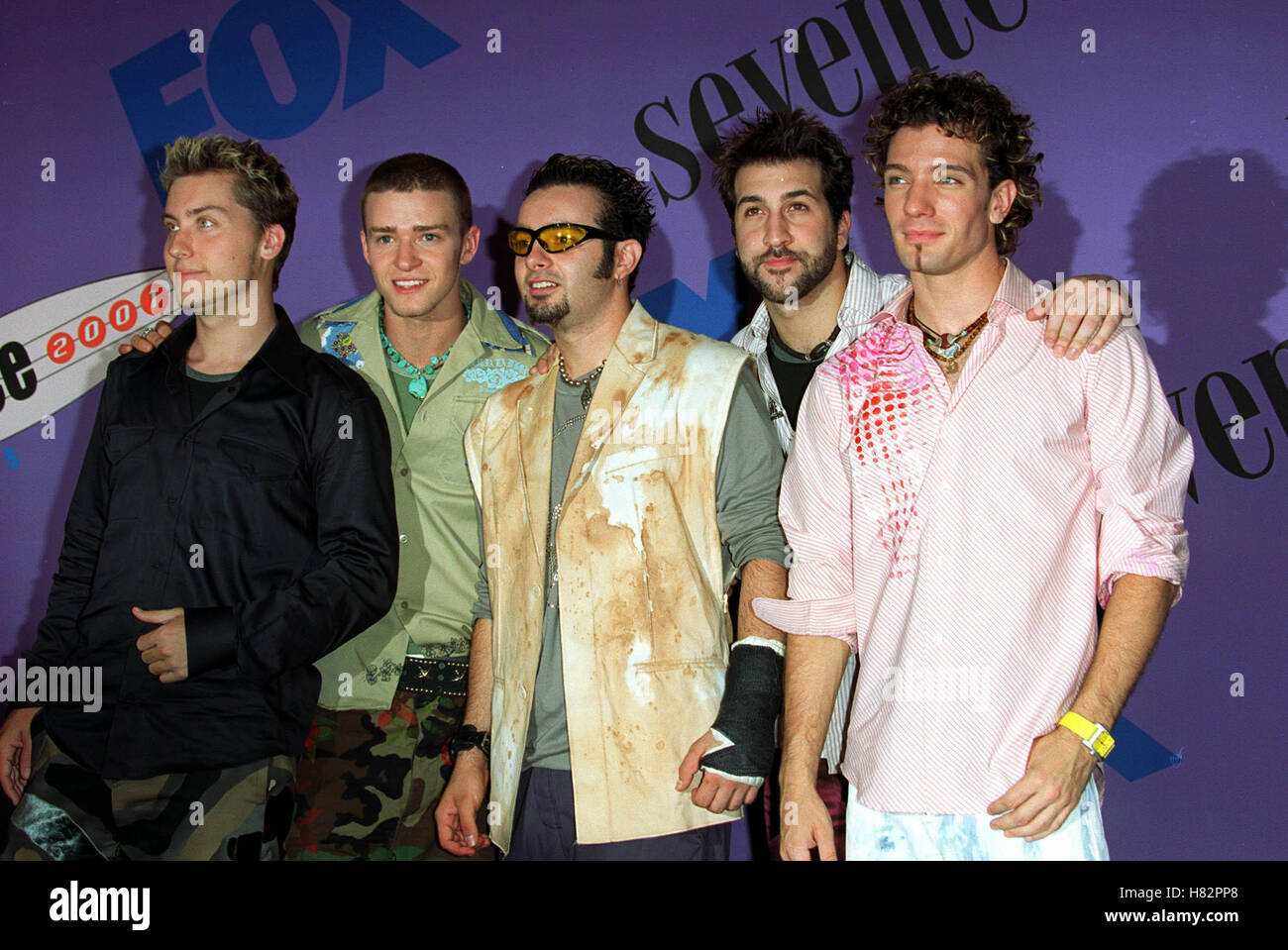 'N SYNC TEEN CHOICE AWARDS HOLLYWOOD LOS ANGELES USA 12 August 2001 ...