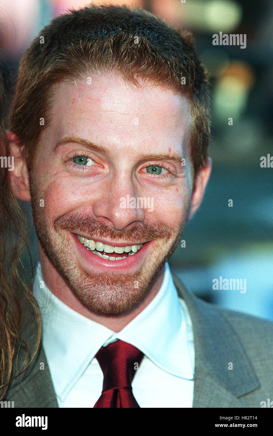 SETH GREEN "AMERICAS SWEETHEARTS"PREMIERE WESTWOOD LOS ANGELES USA 17 July 2001 Stock Photo - Alamy