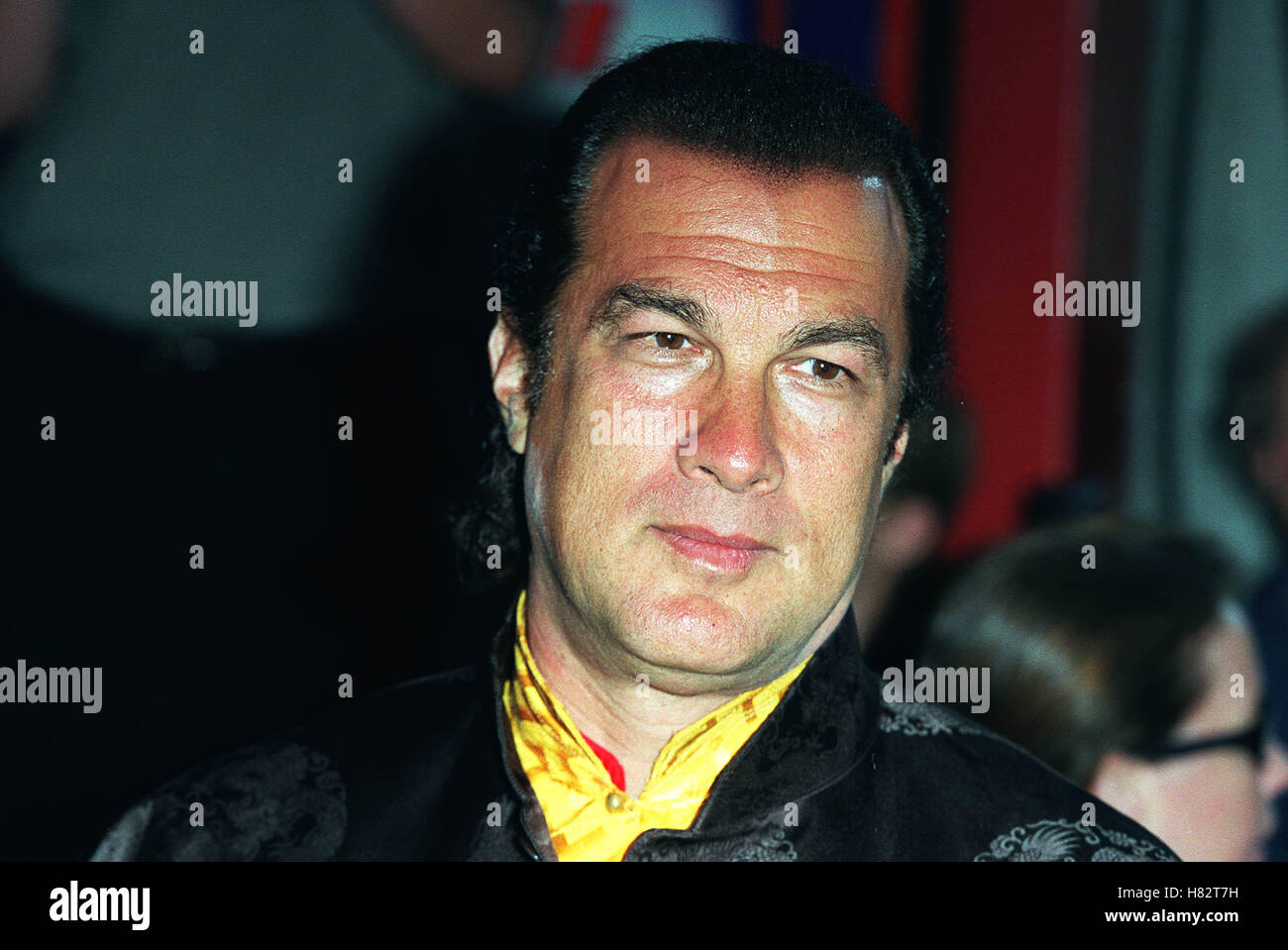 STEVEN SEAGAL "RUSH HOUR 2" FILM PREMIERE WESTWOOD LOS ANGELES USA 26 ...