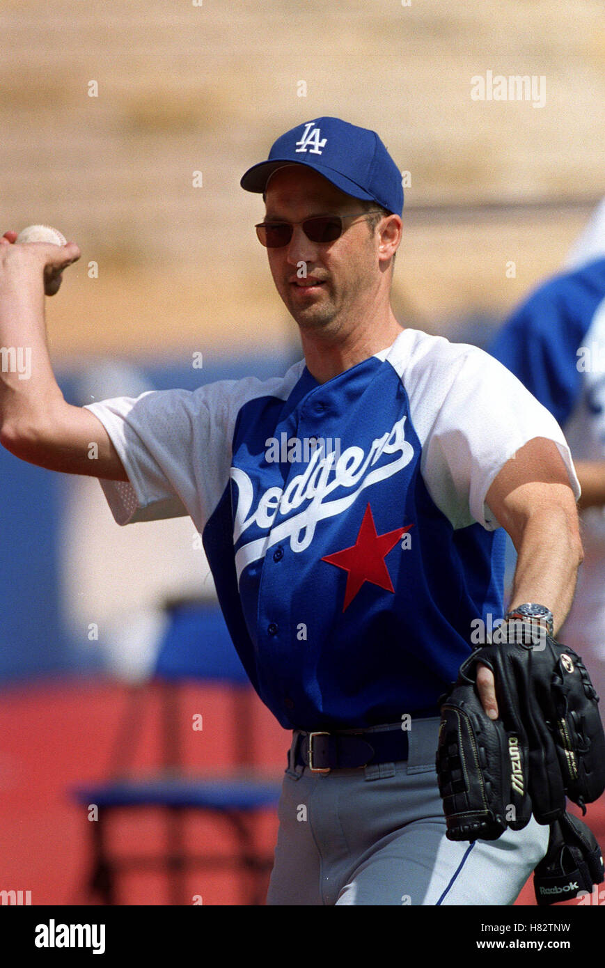 Anthony edwards er hi-res stock photography and images - Alamy