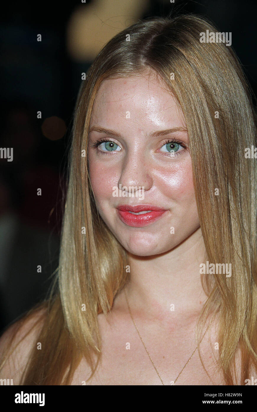 KELLI GARNER "BUBBLE BOY" FILM PREMIERE HOLLYWOOD LOS ANGELES USA 23 ...