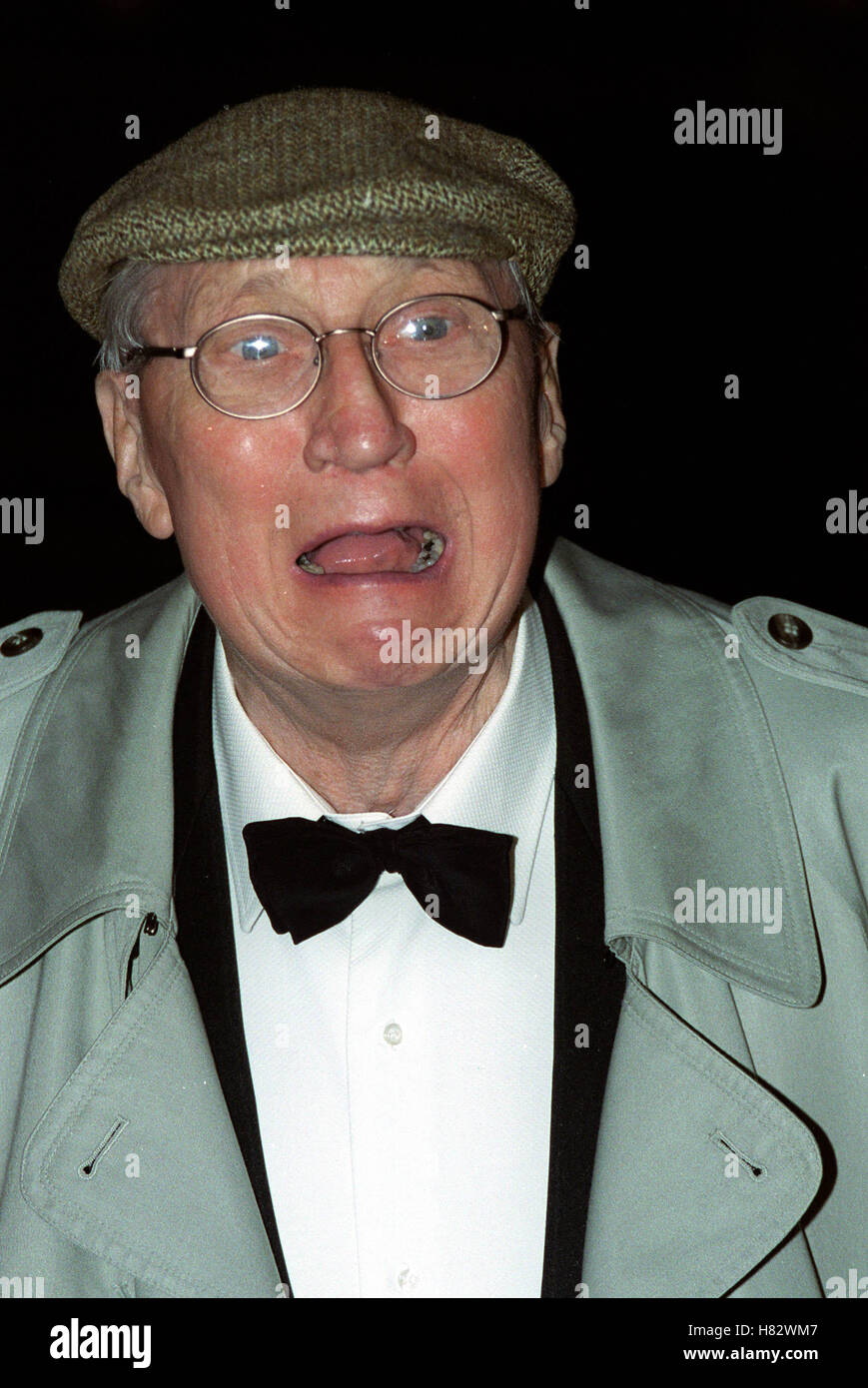 Stephen lewis actor hi-res stock photography and images - Alamy