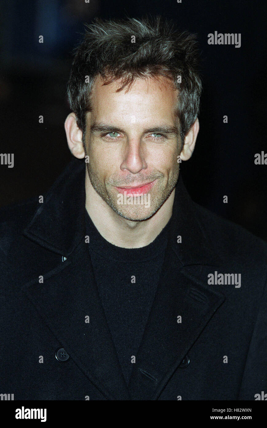 BEN STILLER WORLD PREMIER "HARRY POTTER" LEICESTER SQ LONDON ENGLAND 04 ...