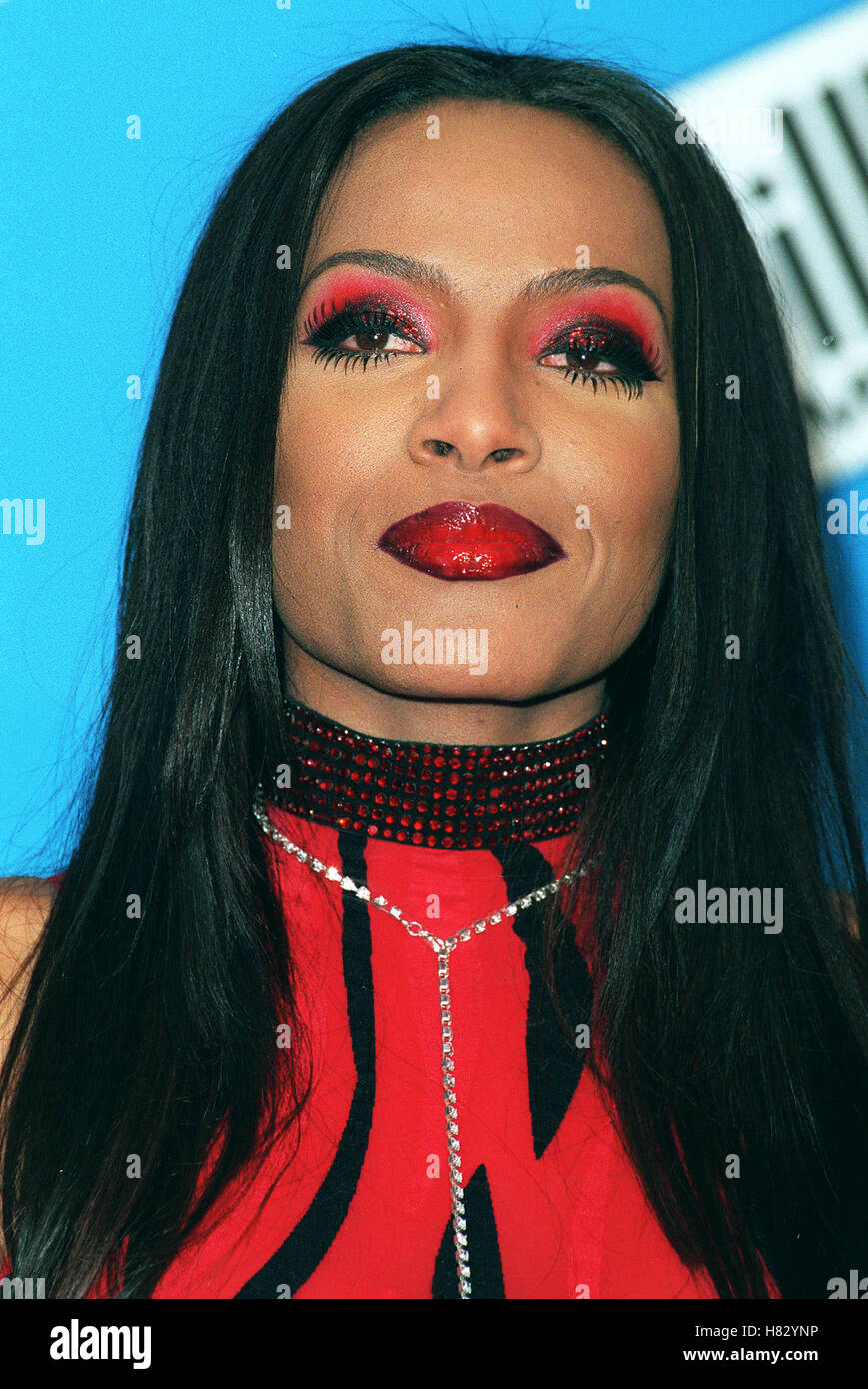 NONA M. GAYE BILLBOARD MUSIC AWARDS LAS VEGAS USA 04 December 2001 ...