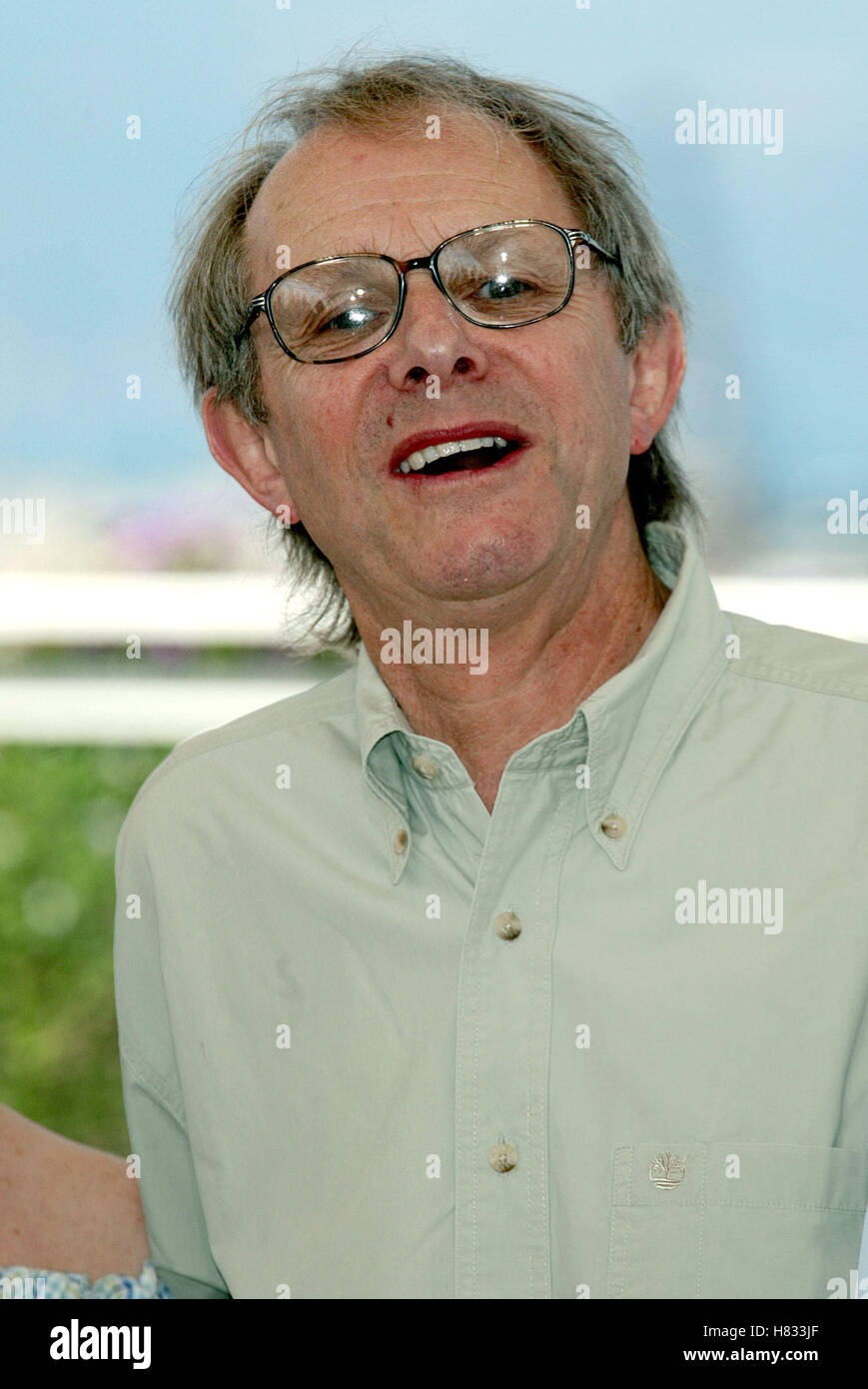KEN LOACH CANNES FILM FESTIVAL 2002 CANNES FILM FESTIVAL CANNES FRANCE ...