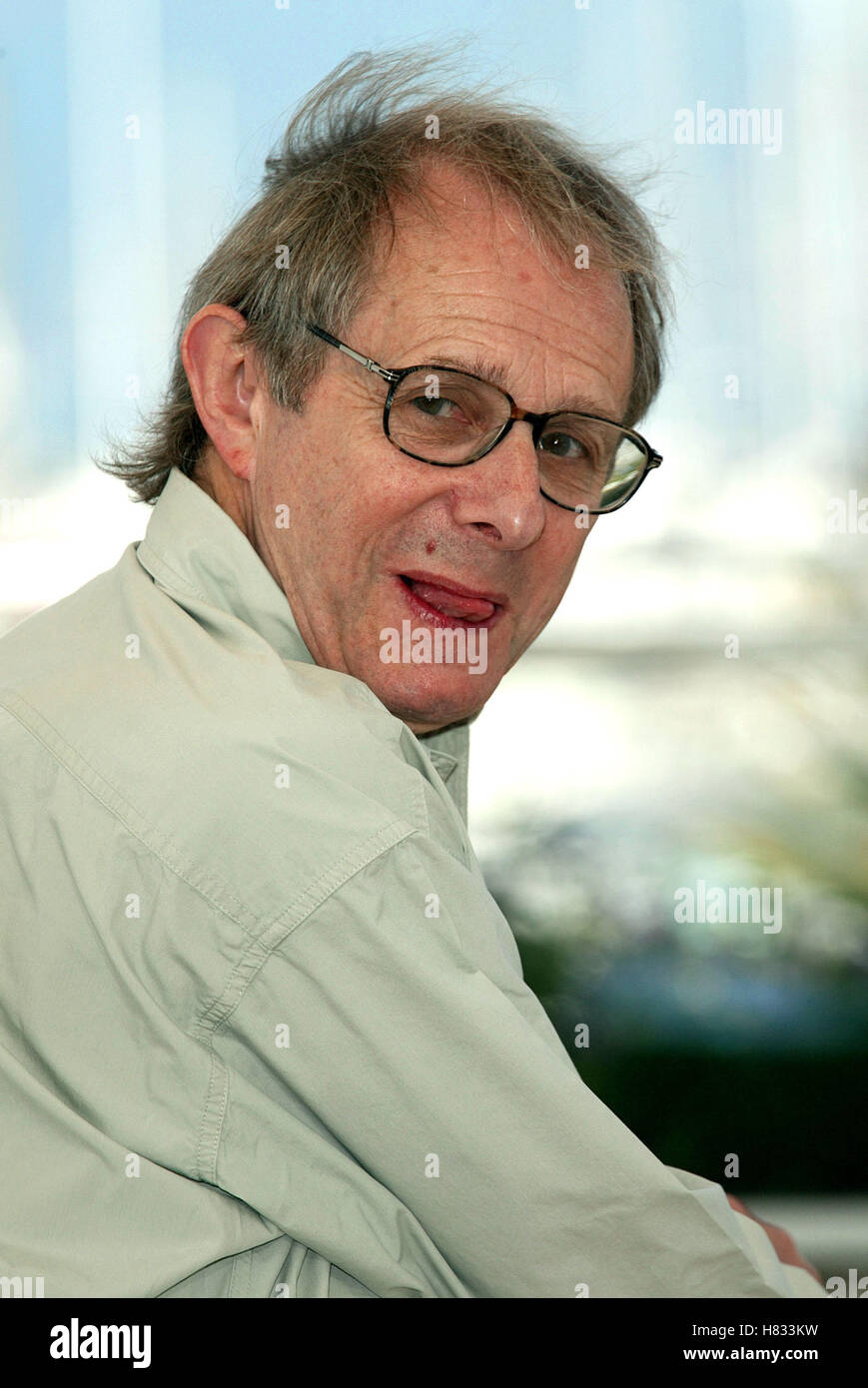 KEN LOACH CANNES FILM FESTIVAL 2002 CANNES FILM FESTIVAL CANNES FRANCE ...