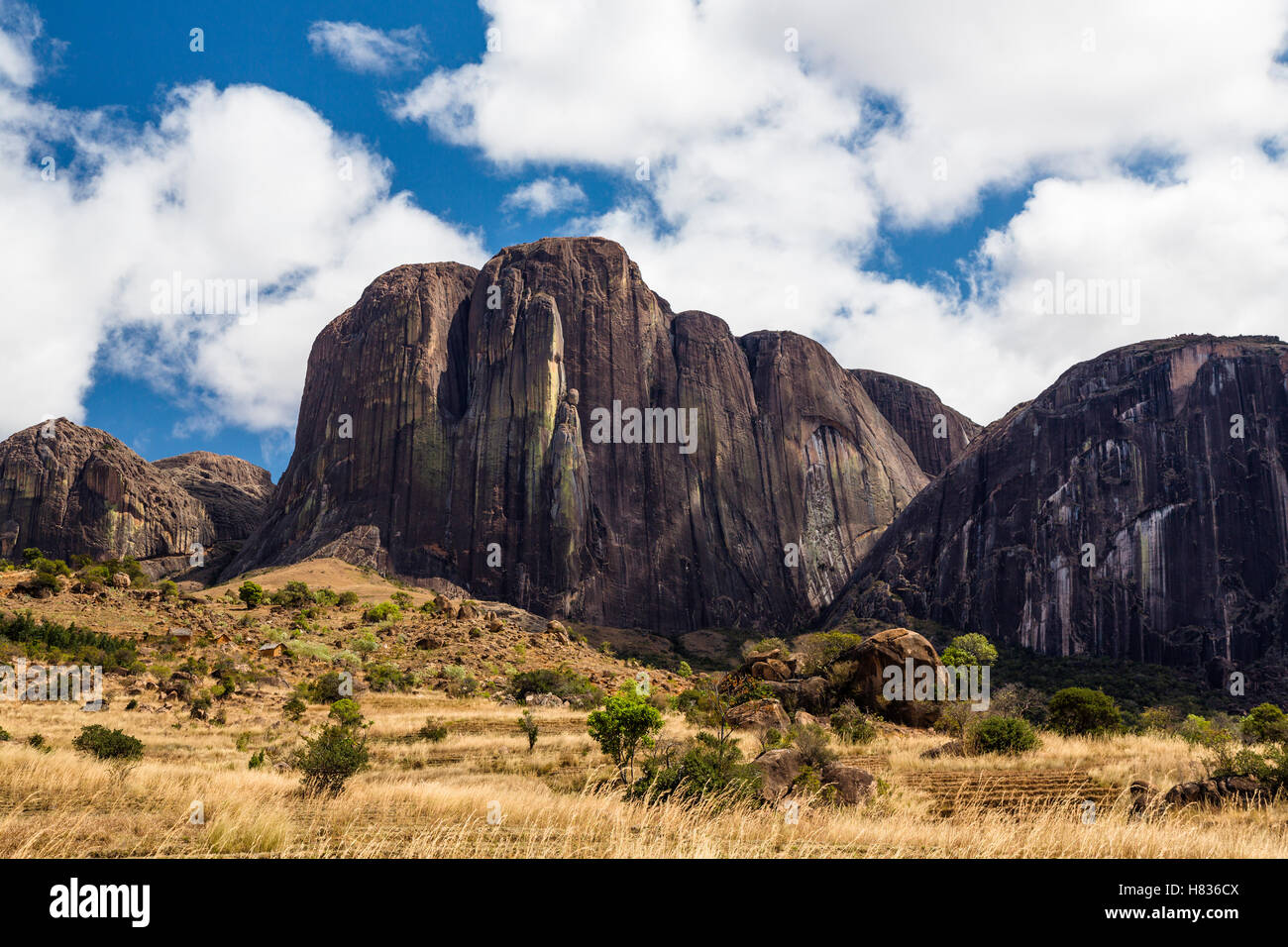 Tsaranoro Massif, southern Madagascar Stock Photo - Alamy