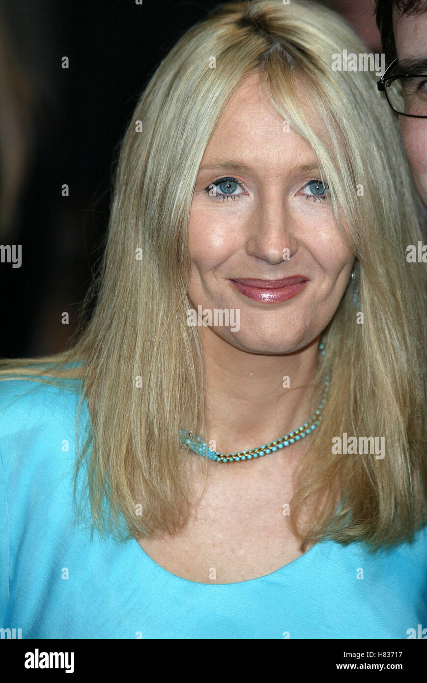 J K ROWLING HARRY POTTER FILM PREMIER ODEON LEICESTER SQUARE LONDON ...