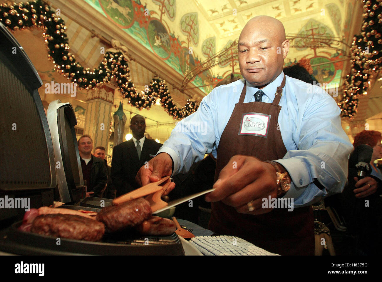 GEORGE FOREMAN LEAN MEAN GRILLING MACHINE HARRODS LONDON ENGLAND 13 ...