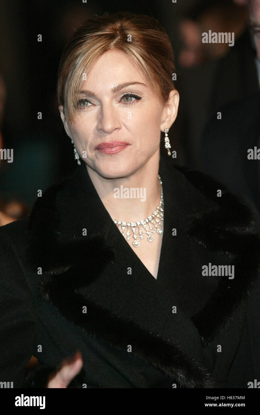 MADONNA DIE ANOTHER DAY (JAMES BOND) PREMIERE LONDON ROYAL ALBERT HALL ...