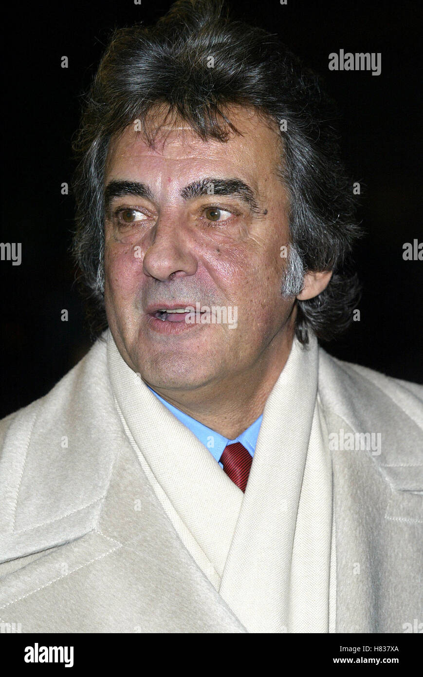 DAVID DICKINSON TV MOMENT OF THE YEAR 2002 THE ROYAL OPERA HOUSE LONDON ...