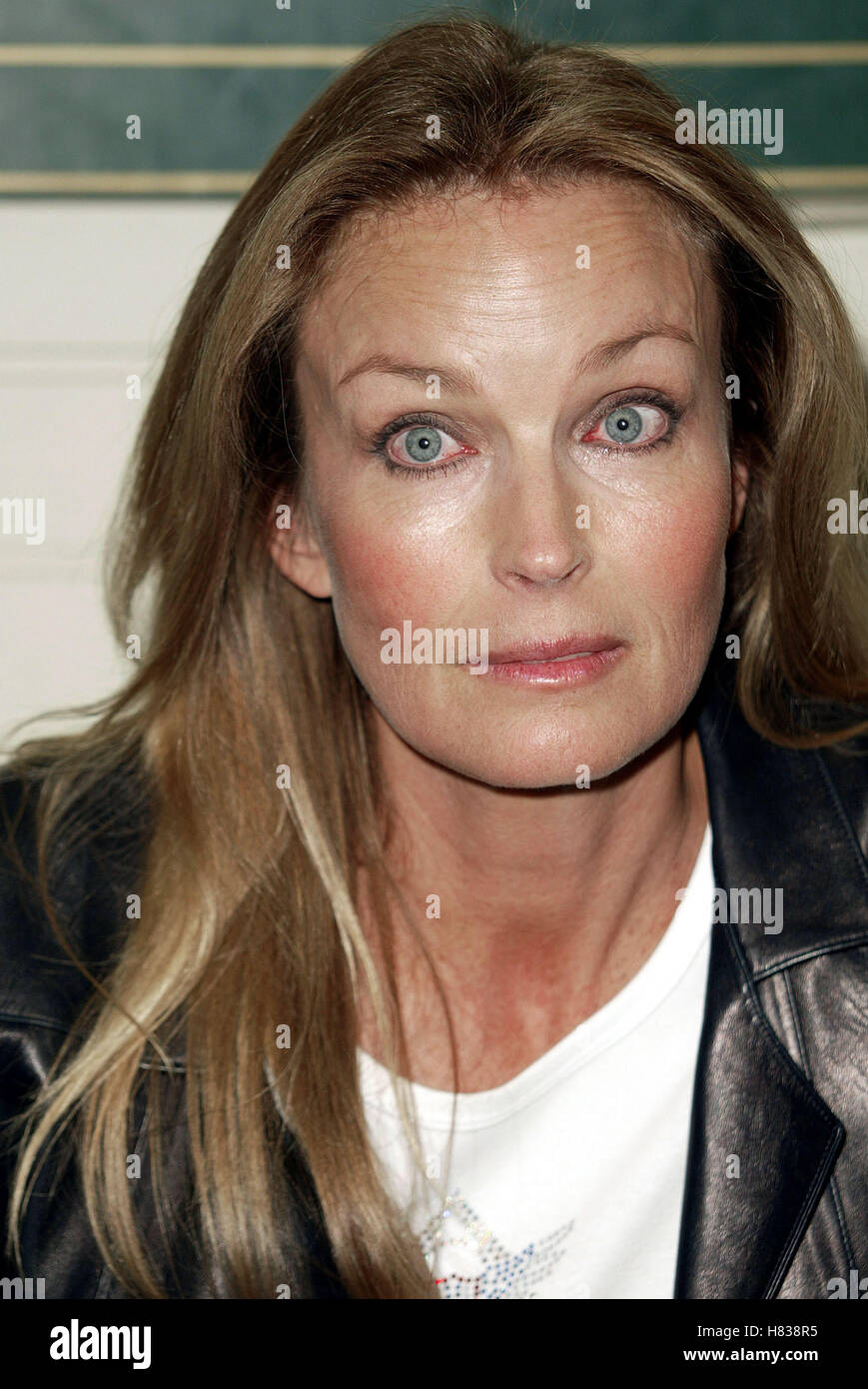 BO DEREK RIDING LESSONS BOOK SIGNING CENTURY CITY LOS ANGELES USA 01 ...
