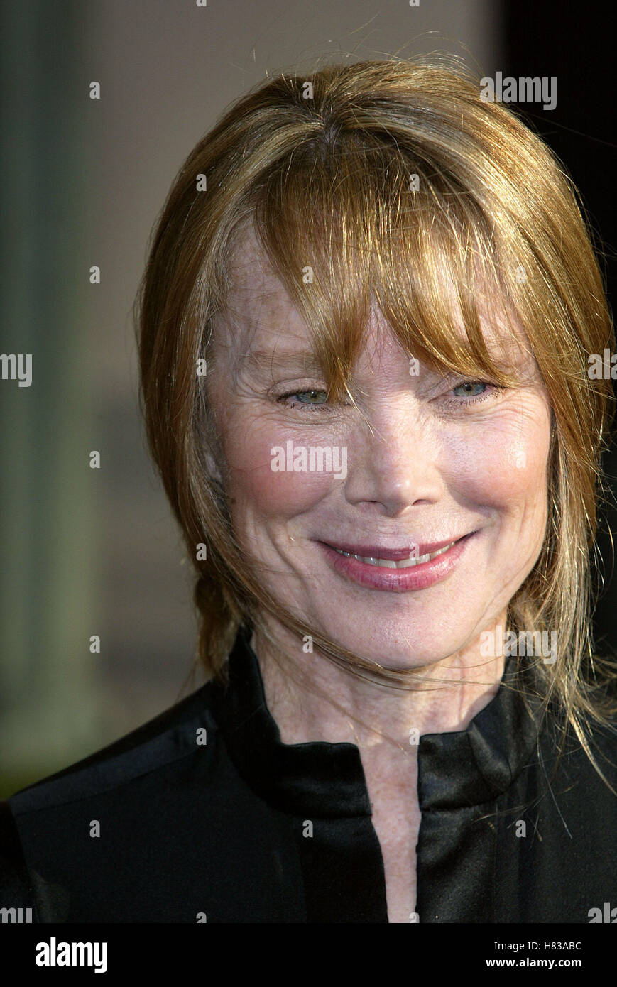 Sissy spacek arriving to hi-res stock photography and images - Alamy