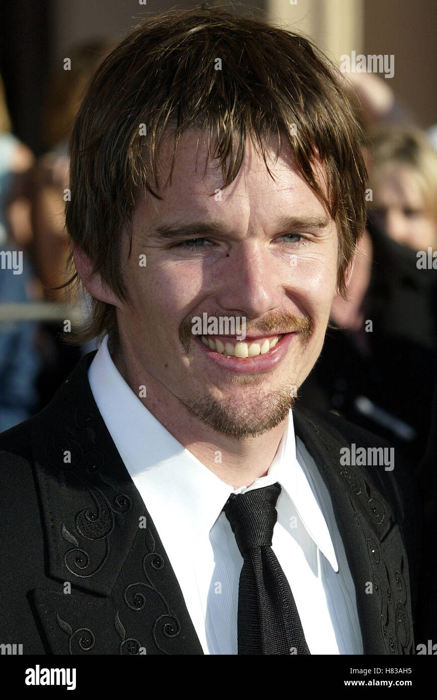 ETHAN HAWKE 8TH SCREEN ACTORS GUILD AWARDS ARRIVALS SHRINE AUDITORIUM ...