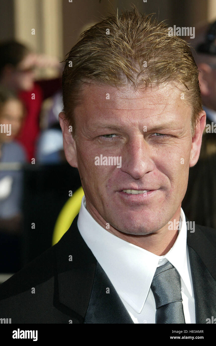 SEAN BEAN 8TH SCREEN ACTORS GUILD AWARDS ARRIVALS SHRINE AUDITORIUM LOS ...