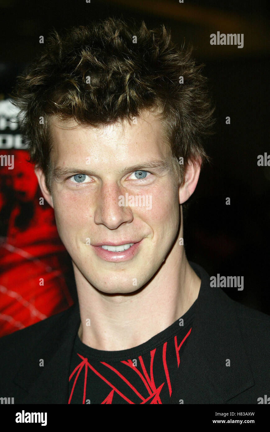 Eric mabius resident evil hi-res stock photography and images - Alamy