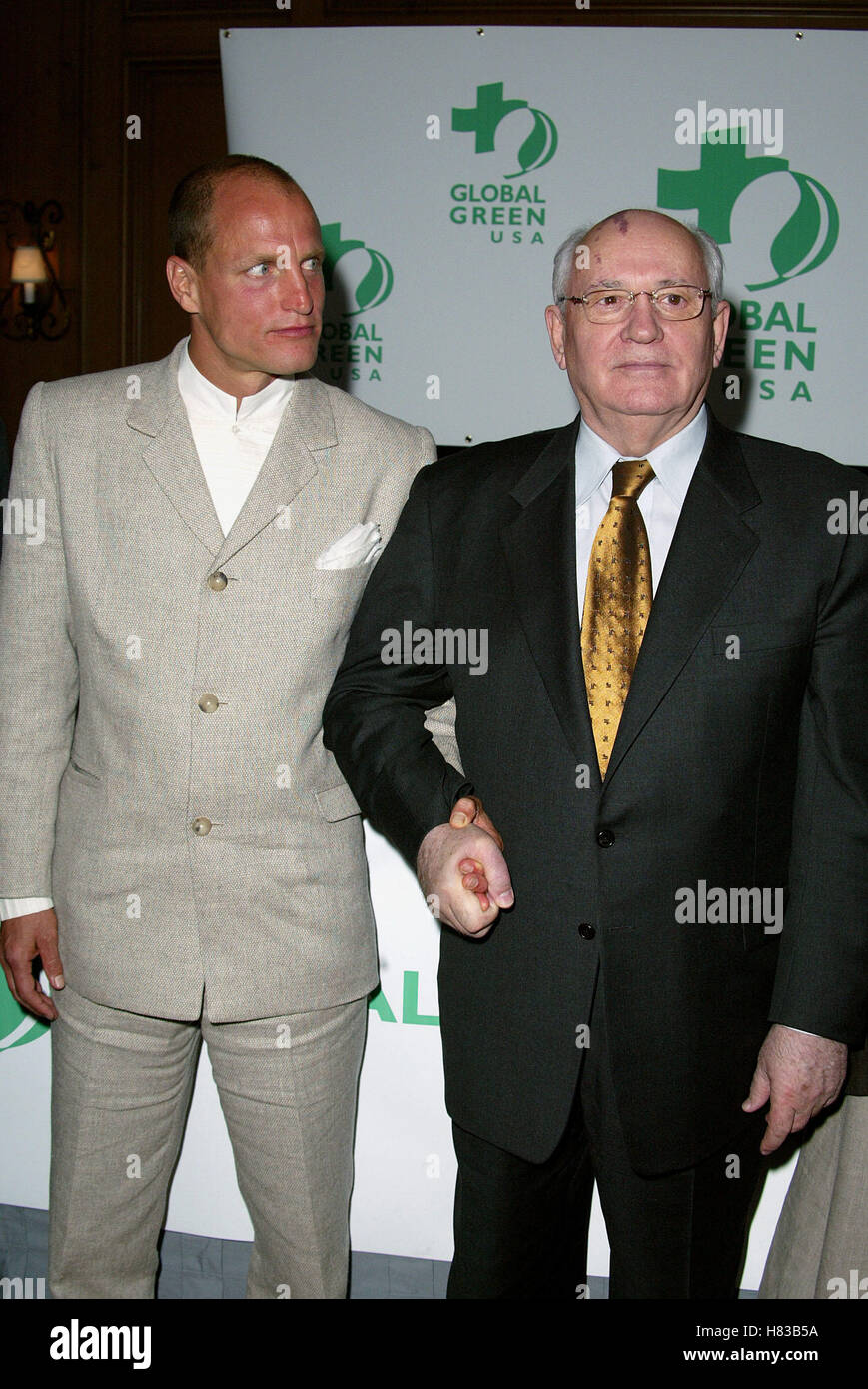 W. HARRELSON & M. GORBACHEV 6TH GLOBAL GREEN CROSS AWARDS MARINA DEL ...