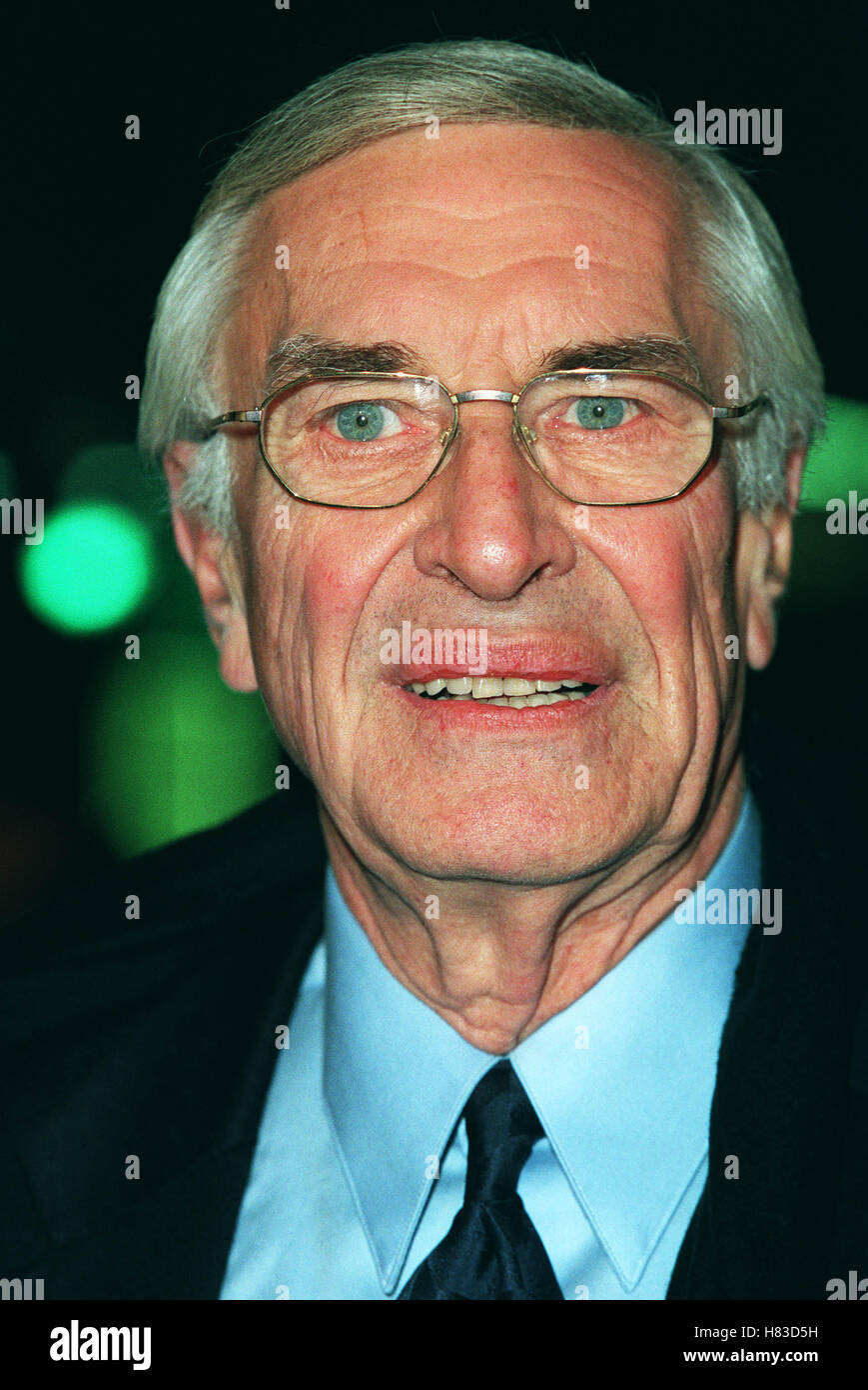 MARTIN LANDAU "THE MAJESTIC" WORLD PREMIERE LOS ANGELES USA 11 December ...
