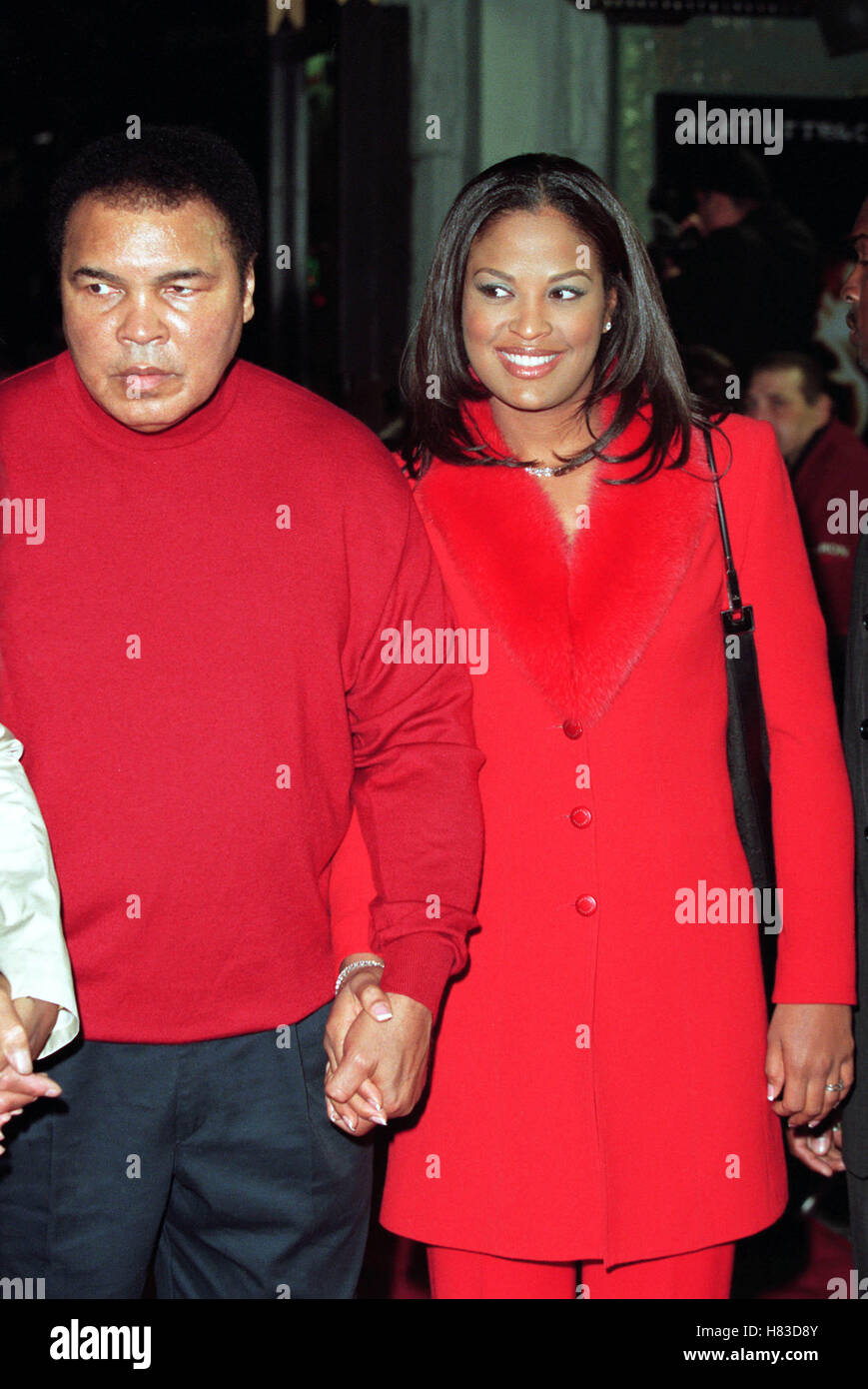 LAILA ALI & MUHAMMAD ALI ALI PREMIERE LOS ANGELES GRAUMAN'S CHINESE ...