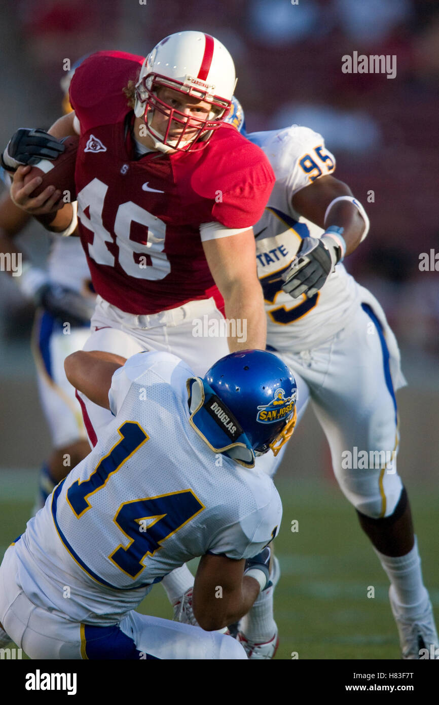 September 19, 2009; Stanford, CA, USA; Stanford Cardinal fullback Owen ...